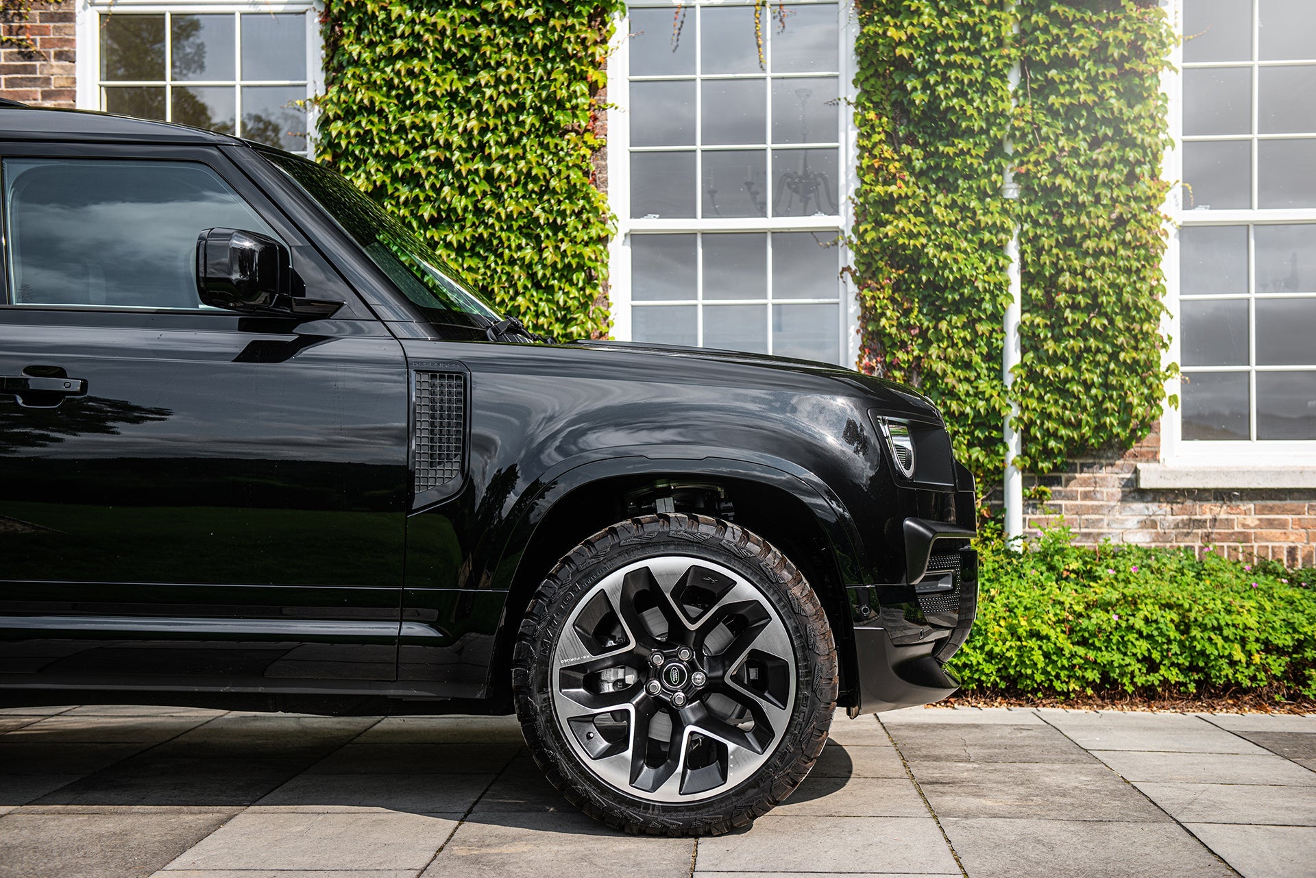 Land Rover Defender 110 (2020) Landmark Body Kit – Chelsea Truck Company