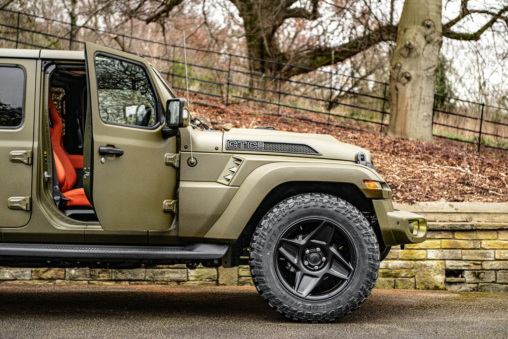 Jeep Wrangler JL 4 Door Black Hawk – Chelsea Truck Company