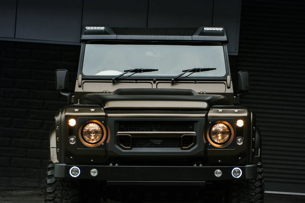 Land Rover Defender 90 (1991-2016) Front Roof Shield with LED Lights ...