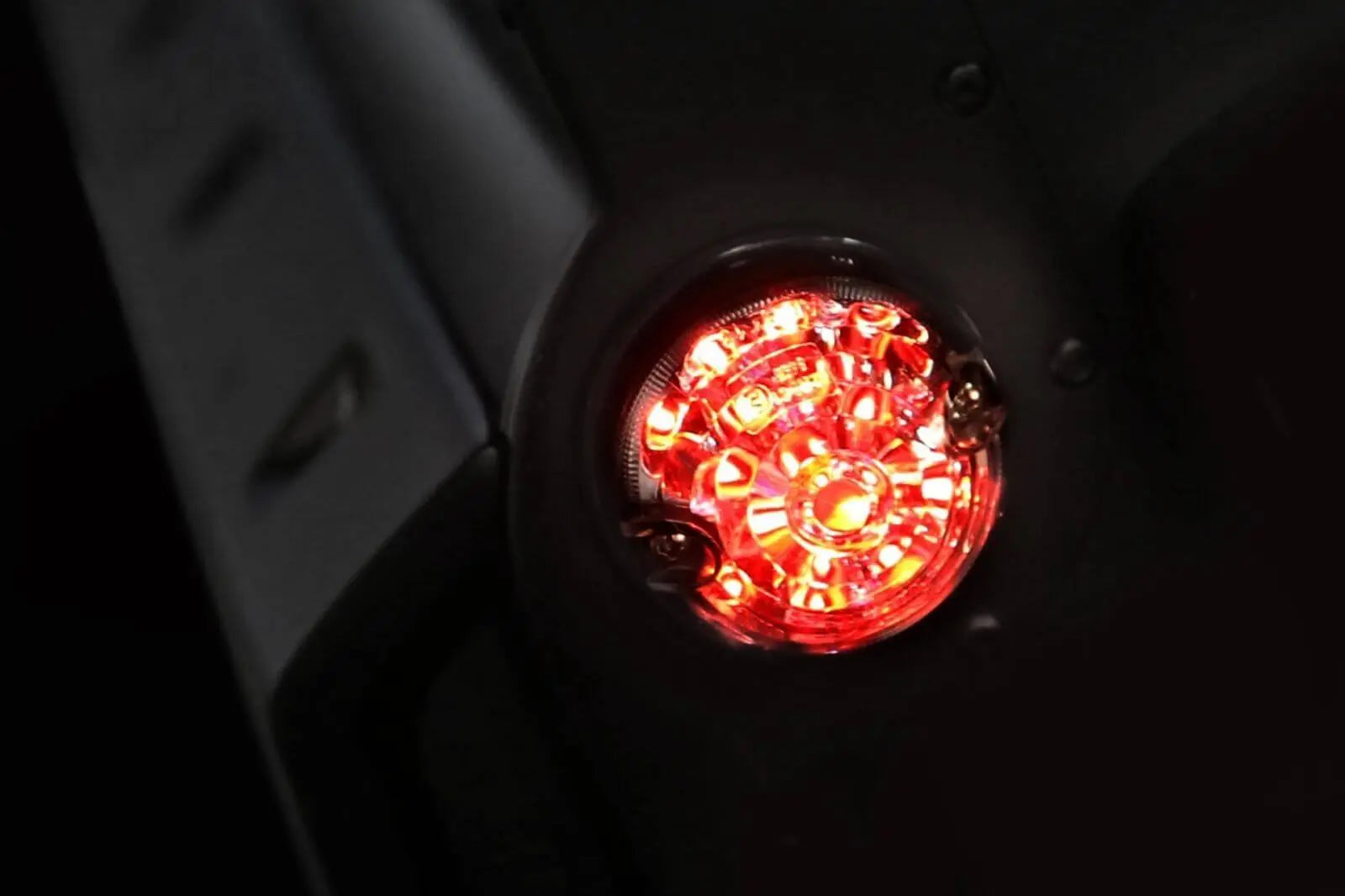 Land Rover Defender (1991-2016) All-Round Diamond LED Light Kit ...